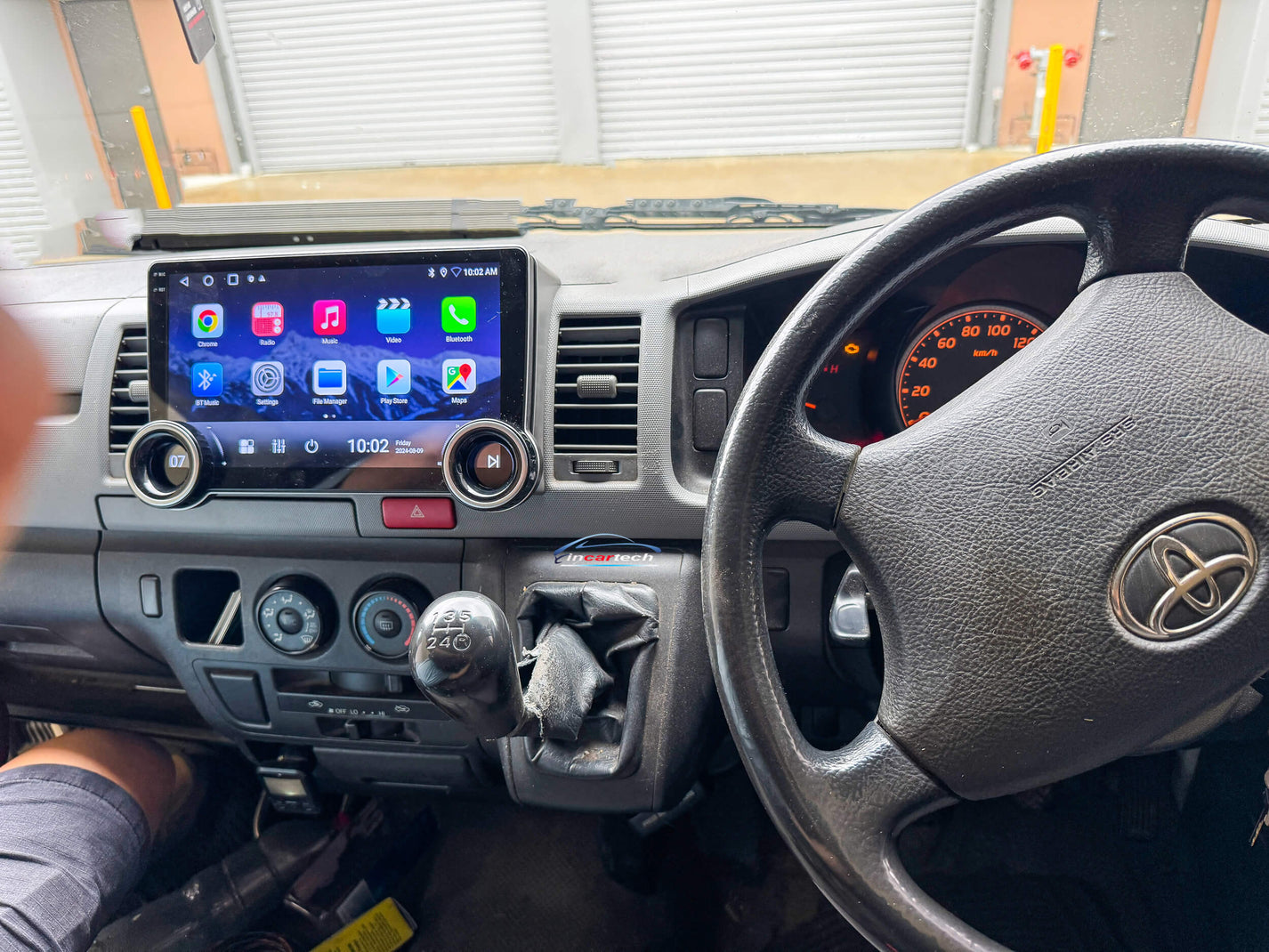 Toyota Hiace 2005-2019 10.1" GPS Bluetooth Wireless Apple CarPlay Andr ...