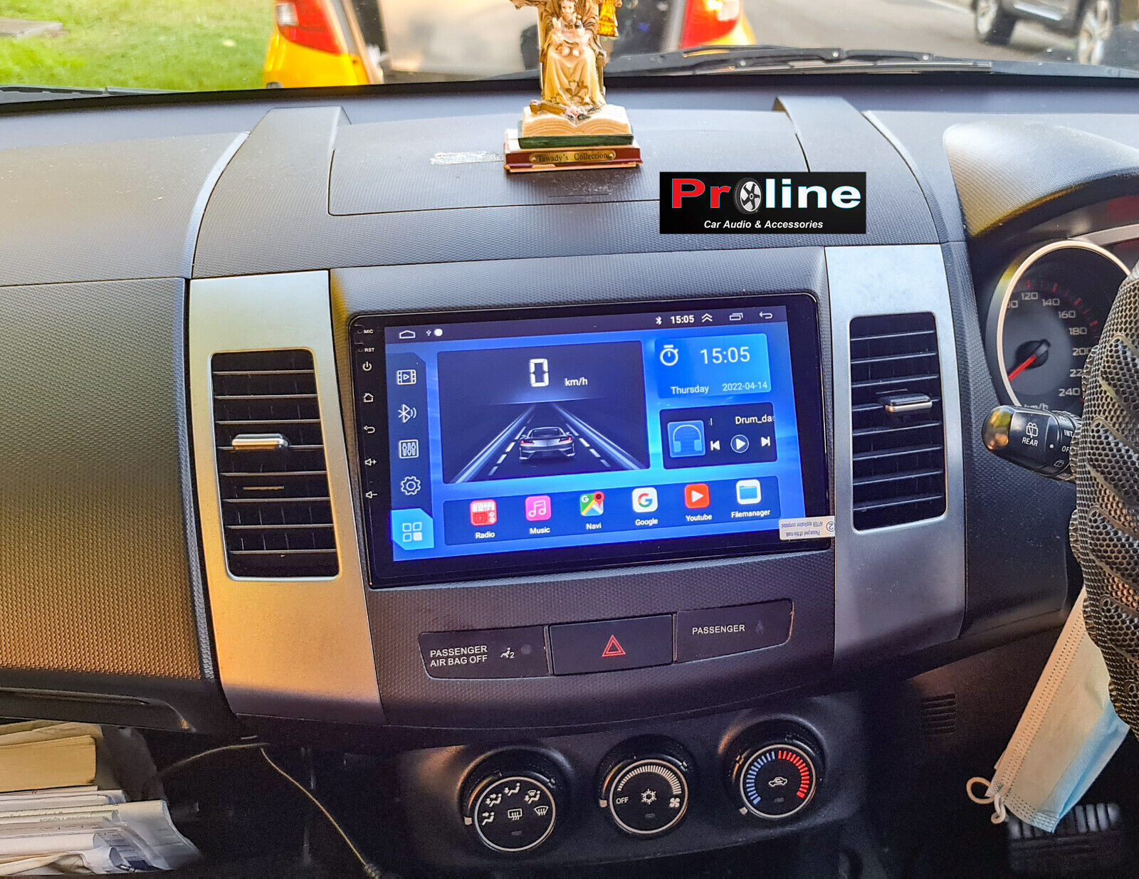 Mitsubishi Outlander 2006-2013 GPS Bluetooth Stereo Apple Carplay supp ...